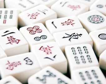 Chinese Mahjong Set Red and Gold Lacquer Box Complete 144 Tiles. Early ...