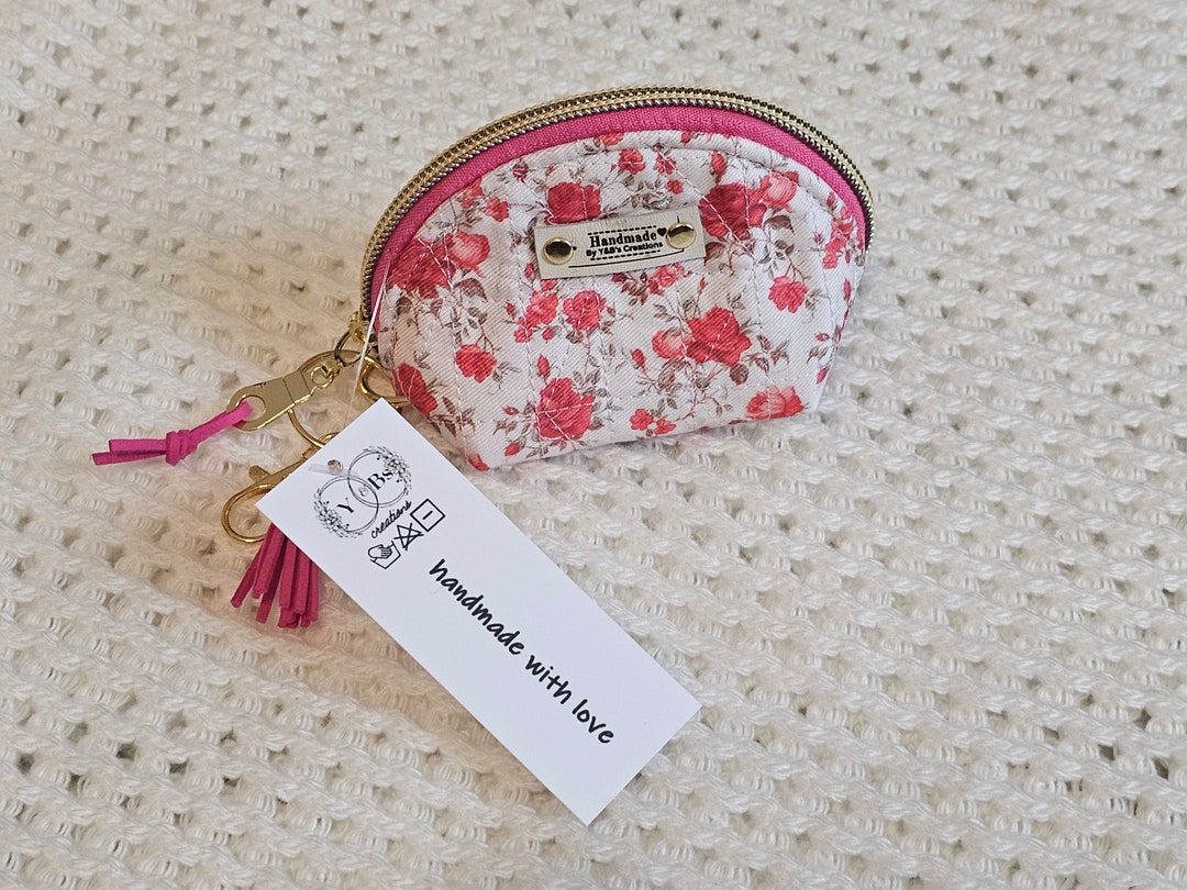 Quilted Small Conch Pouch | Sublimated Designs | 100% Polyester Fabric ...