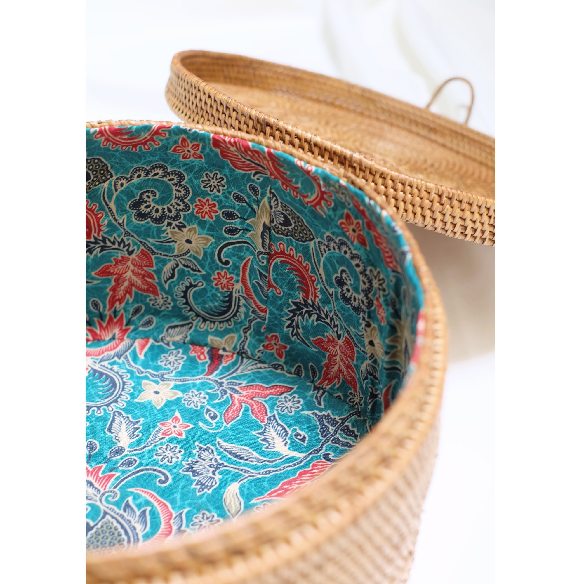 Round Rattan Basket With Lid / Rattan Handwoven Storage / Handmade ...