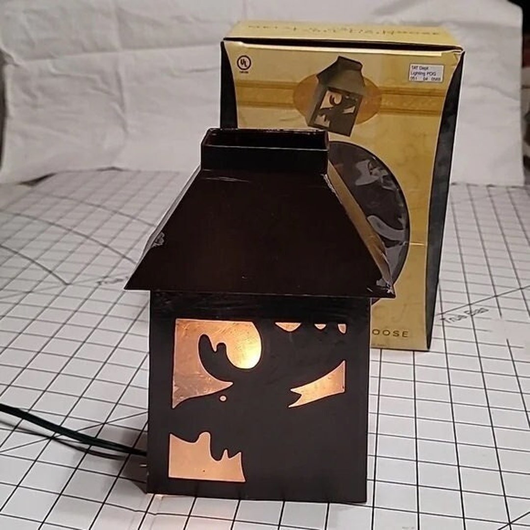Metal and Capiz Moose Table Light, Rustic Look/cabin Motif Preloved - Etsy
