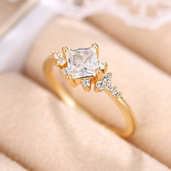 Simple Engagement Ring - Etsy