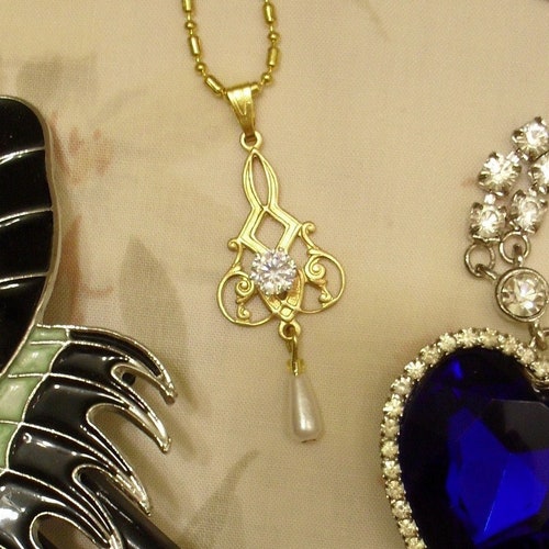 TITANIC Rose Inspired Flying Dress Necklace Pendant - Etsy