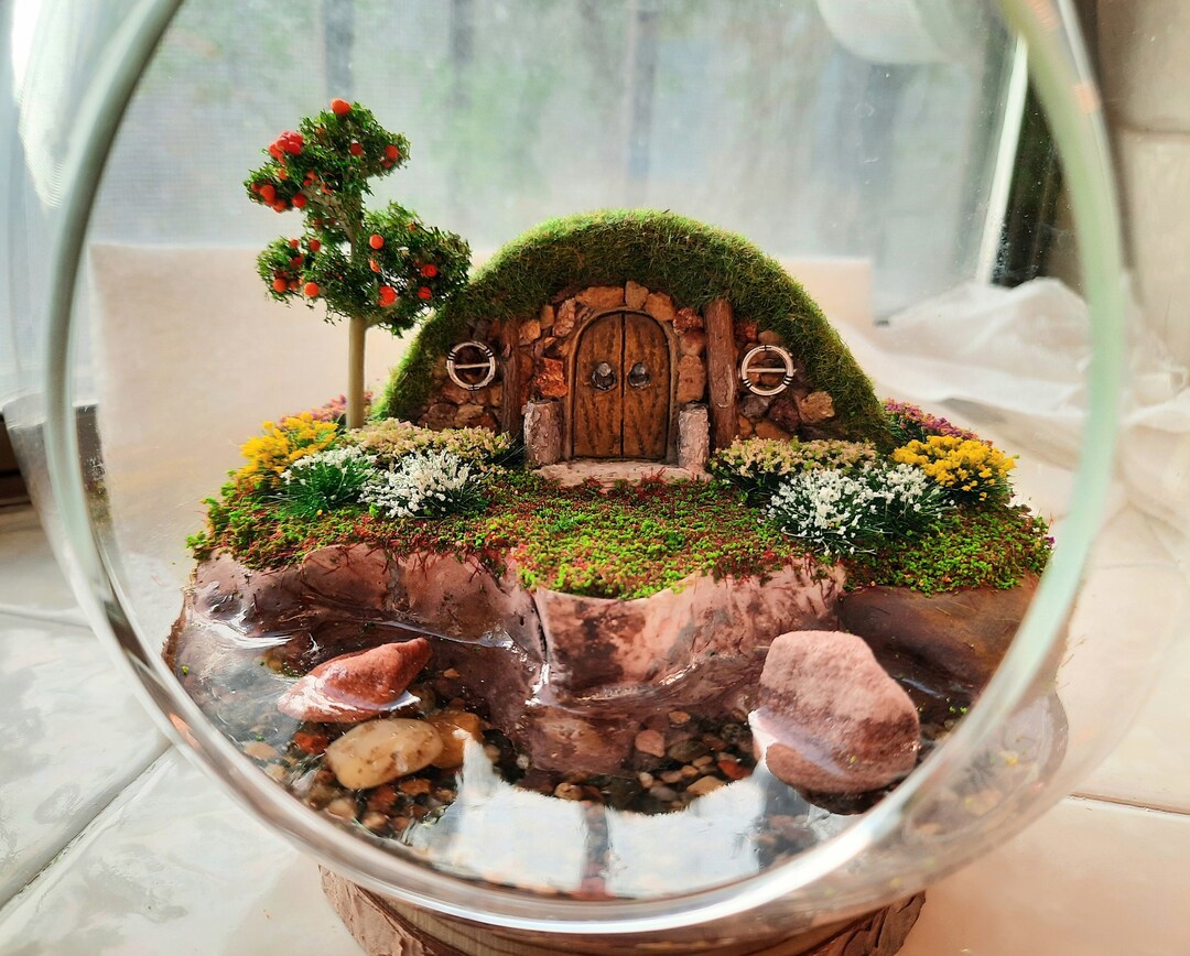 Hobbit House Fairy Garden Terrarium With Waterscape - Etsy
