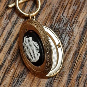 Agatha Harkness Three Goddess Locket Pendant With Necklace - Etsy