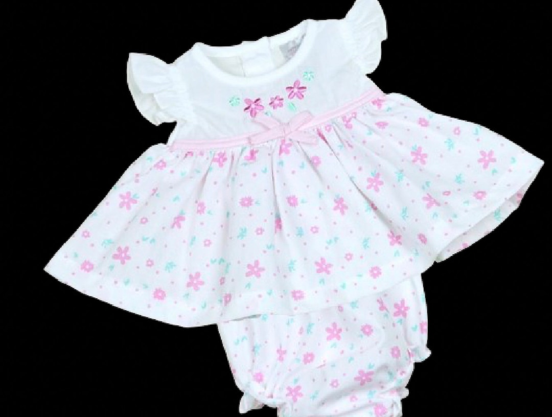 Baby Girl Tiny Baby Premature Light Weight Dress and Knickers 3/5 Lbs ...