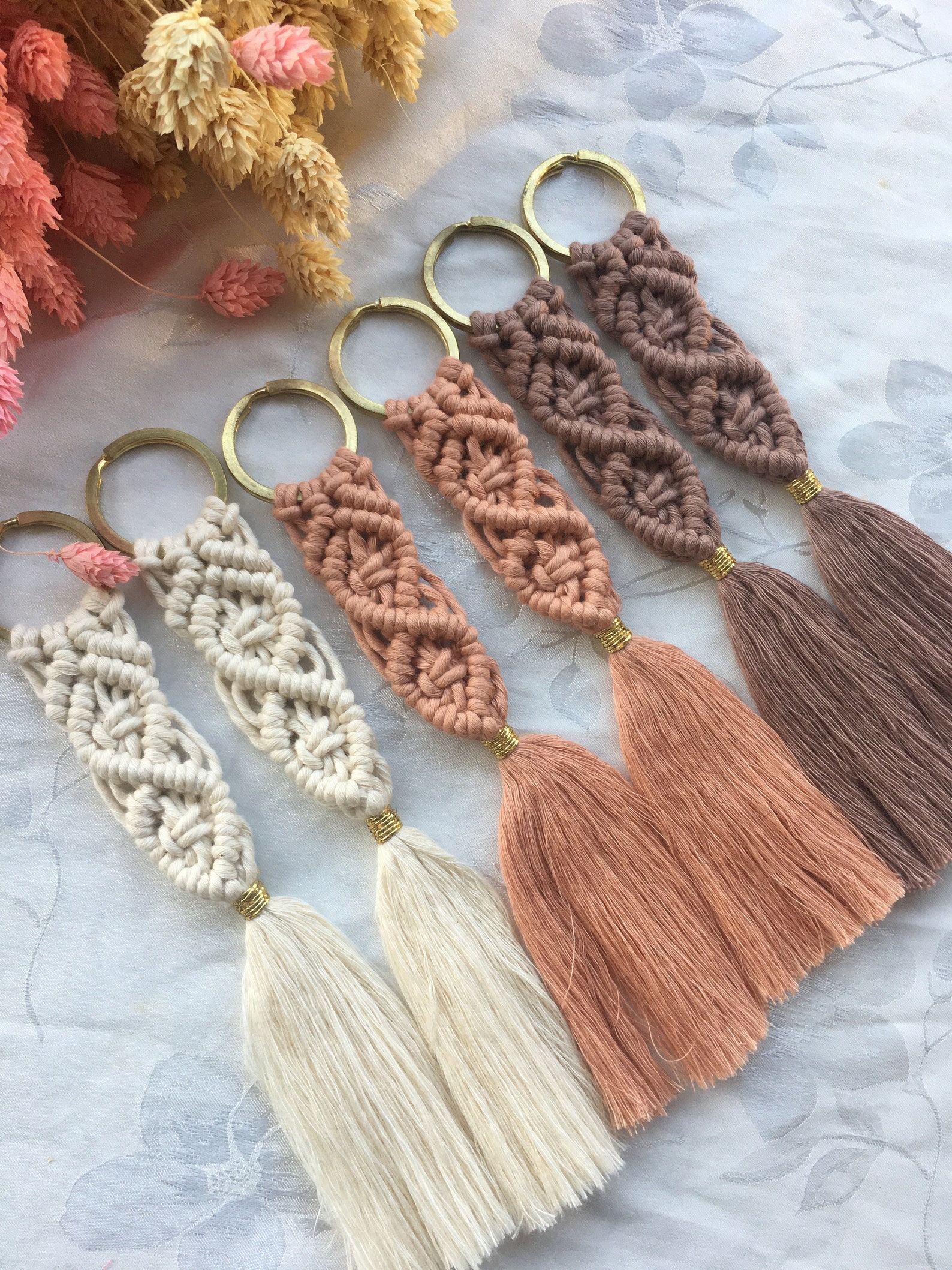 Macramé Boho Keychain Baby Shower Gifts, Personalized Boho Wedding ...