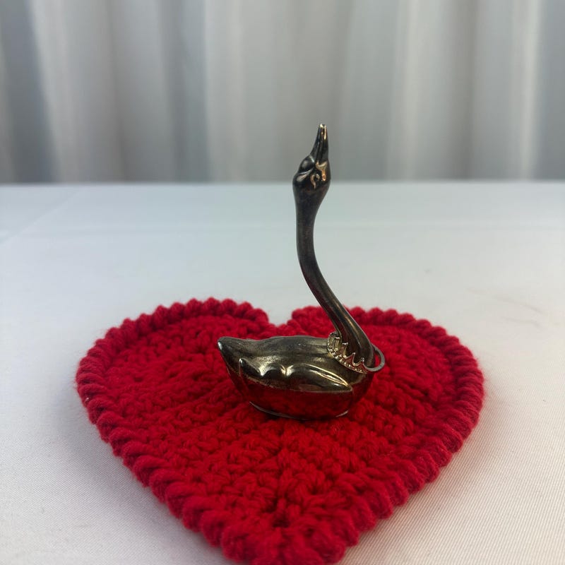 Swan Ring Holder - Etsy