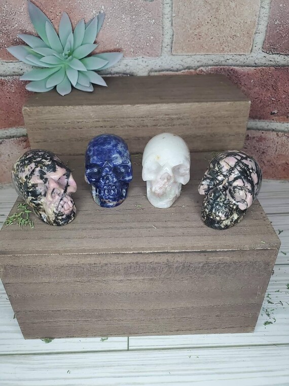 Mixed Crystal Carved Skulls. Crystal Carvings. - Etsy