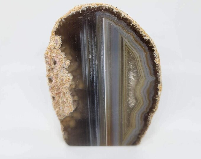 Pictured 392g Polished Agate Cut Base Geode. 13.8 Oz Cut Base Agate ...