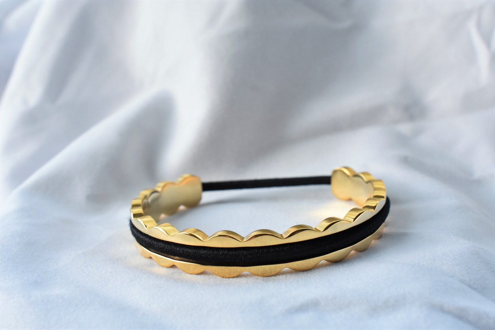 Scalloped Cuff Hair Band Bracelet - Etsy