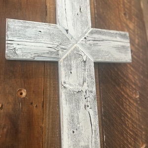 Handcrafted Reclaimed Wood Cross: Rustic Farmhouse Wall Decor - Etsy