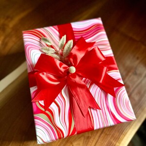 Pre Wrapped Gift Box, Ready to Use, Reusable Empty Gift Box, Unwraps ...