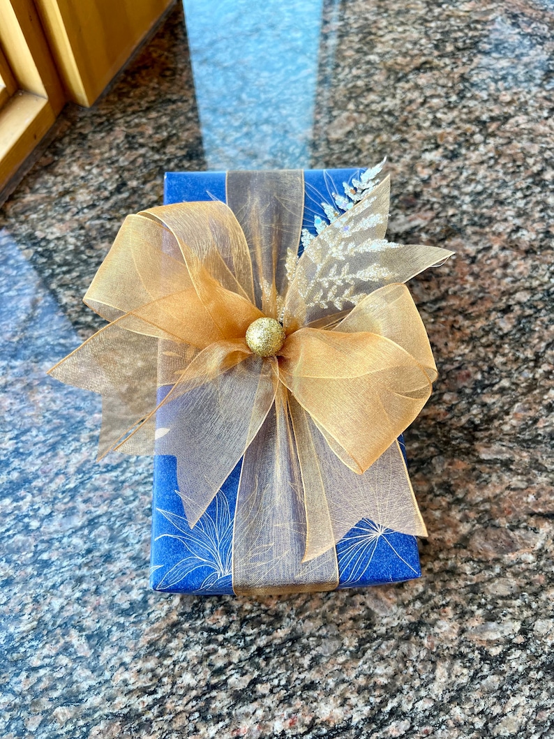 Small Pre Wrapped Gift Box, Ready to Use, Reusable Empty Gift Box ...