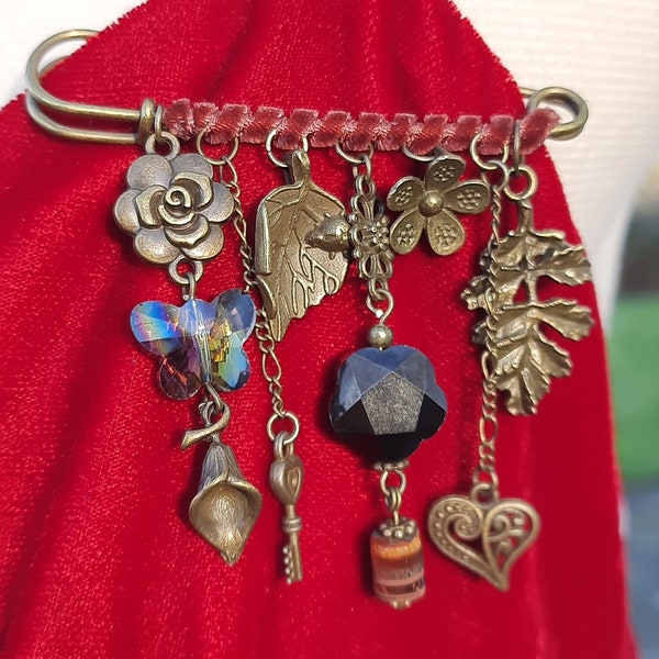 Kilt Pin Brooch - Etsy UK