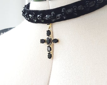 Medieval Gothic Cross Velvet Choker - Etsy