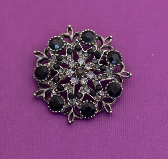 vintage gothic rhinestone silver - Gem