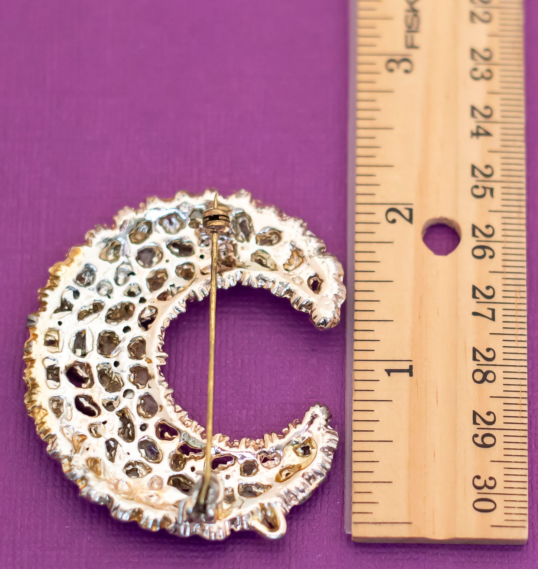 Vintage Victorian Light Blue Rhinestone Gold Tone Brooch Q9 Etsy