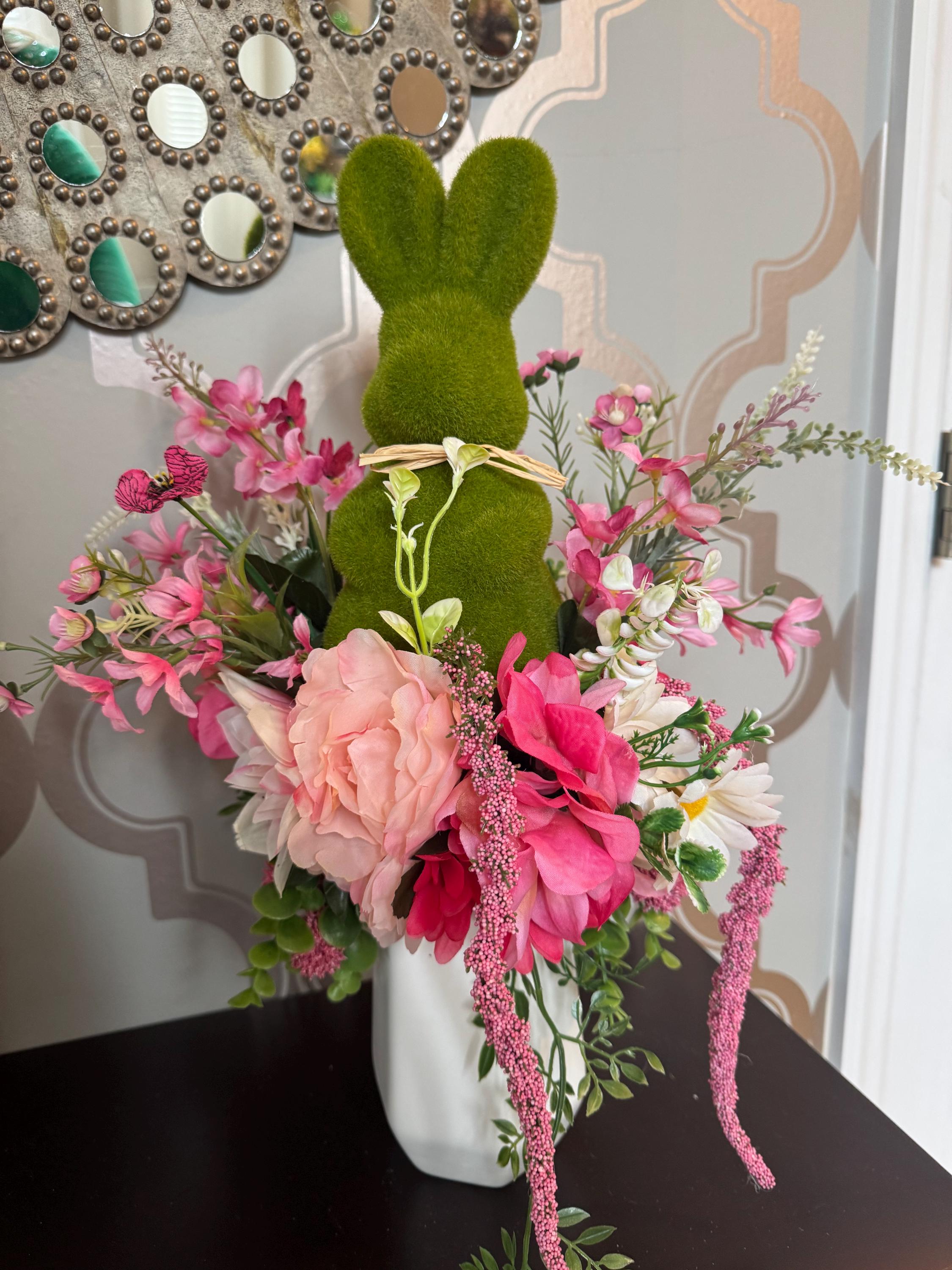 Easter Bunny Center Piece - Etsy