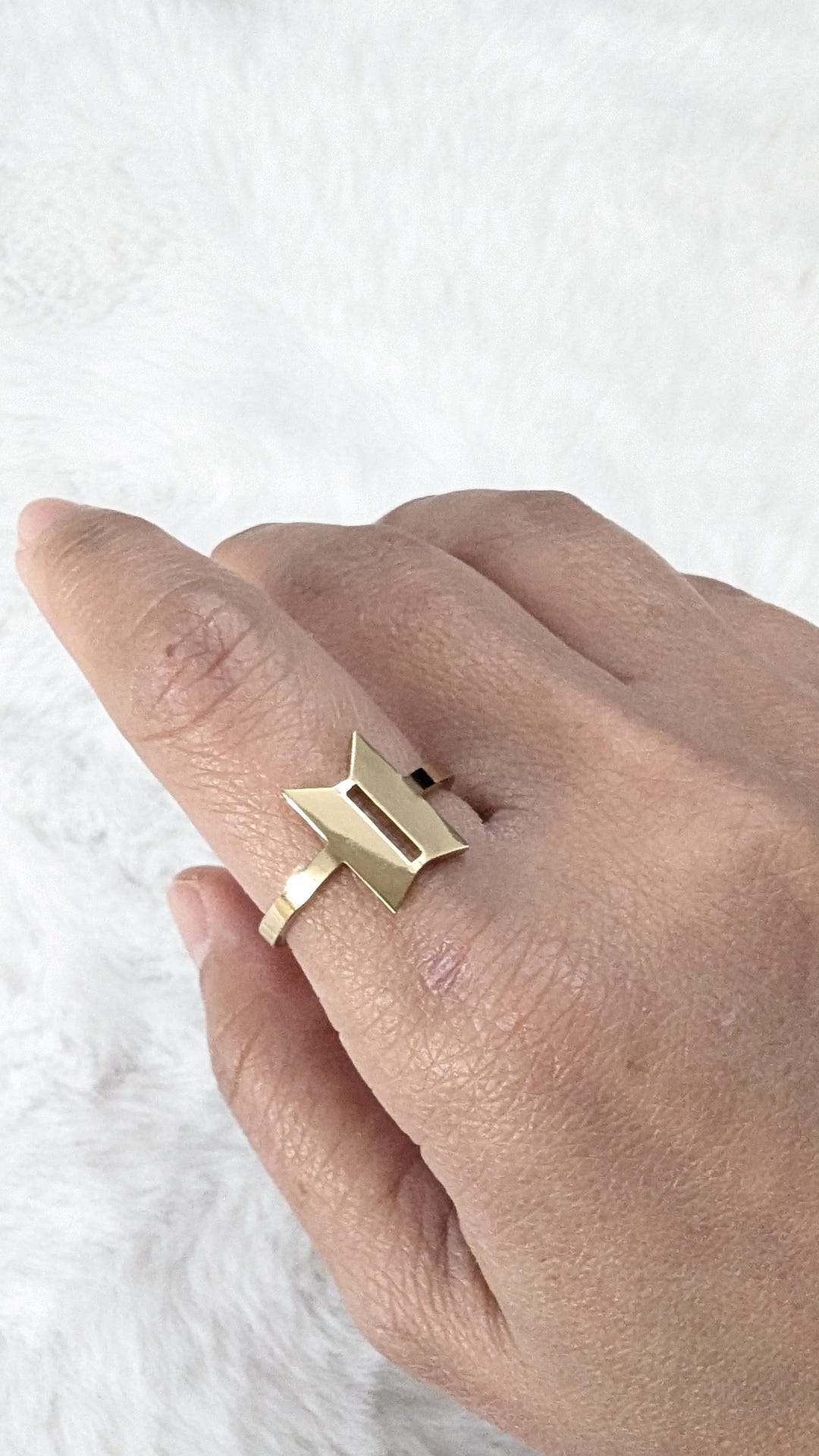 BTS Logo Jewelry Ring Jungkook Jin Namjoon Yoongi Taehyung Jimin Hobi ...