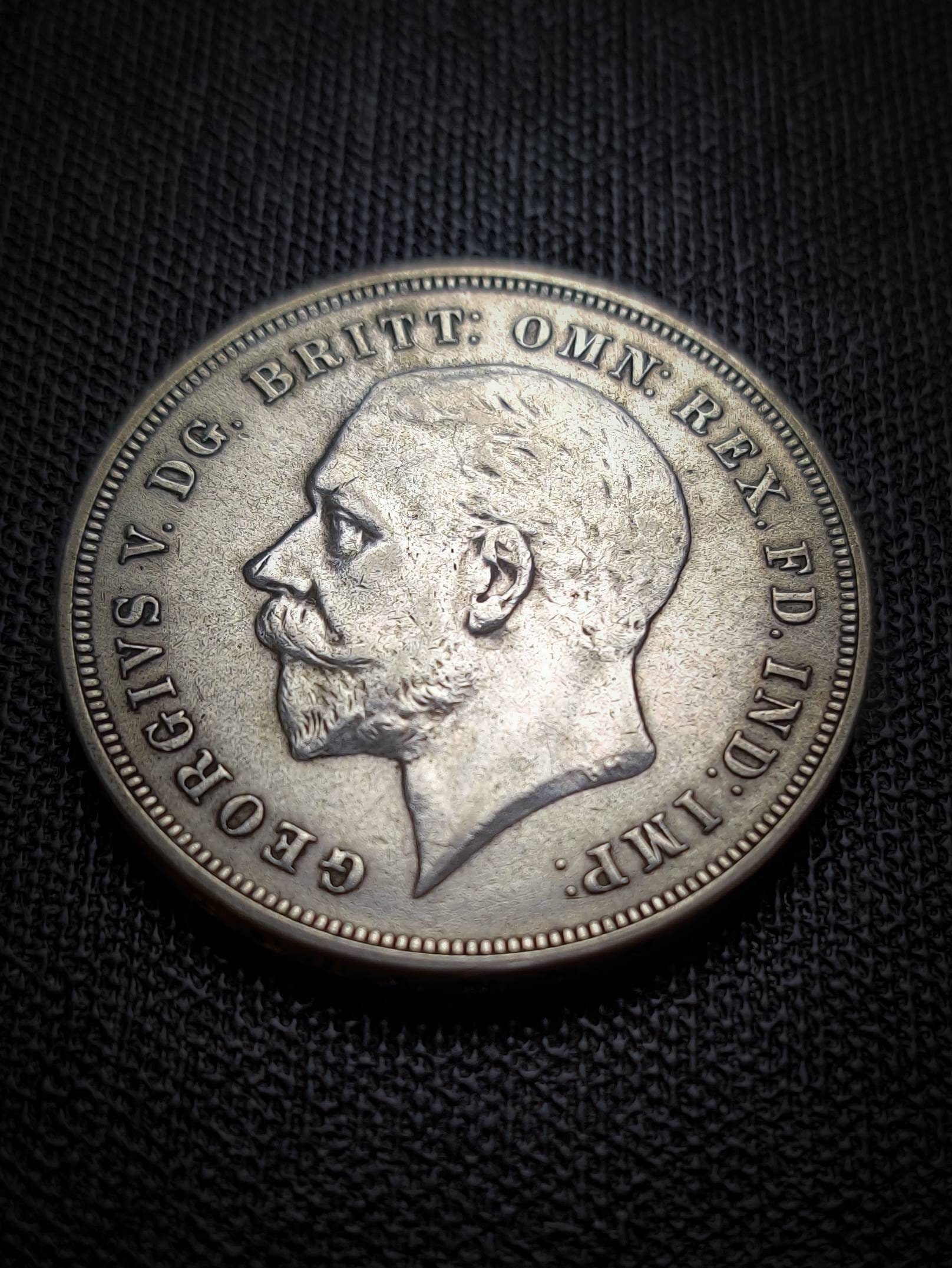 1935 Silver Coin St George One Crown Coin From the UK - Etsy UK