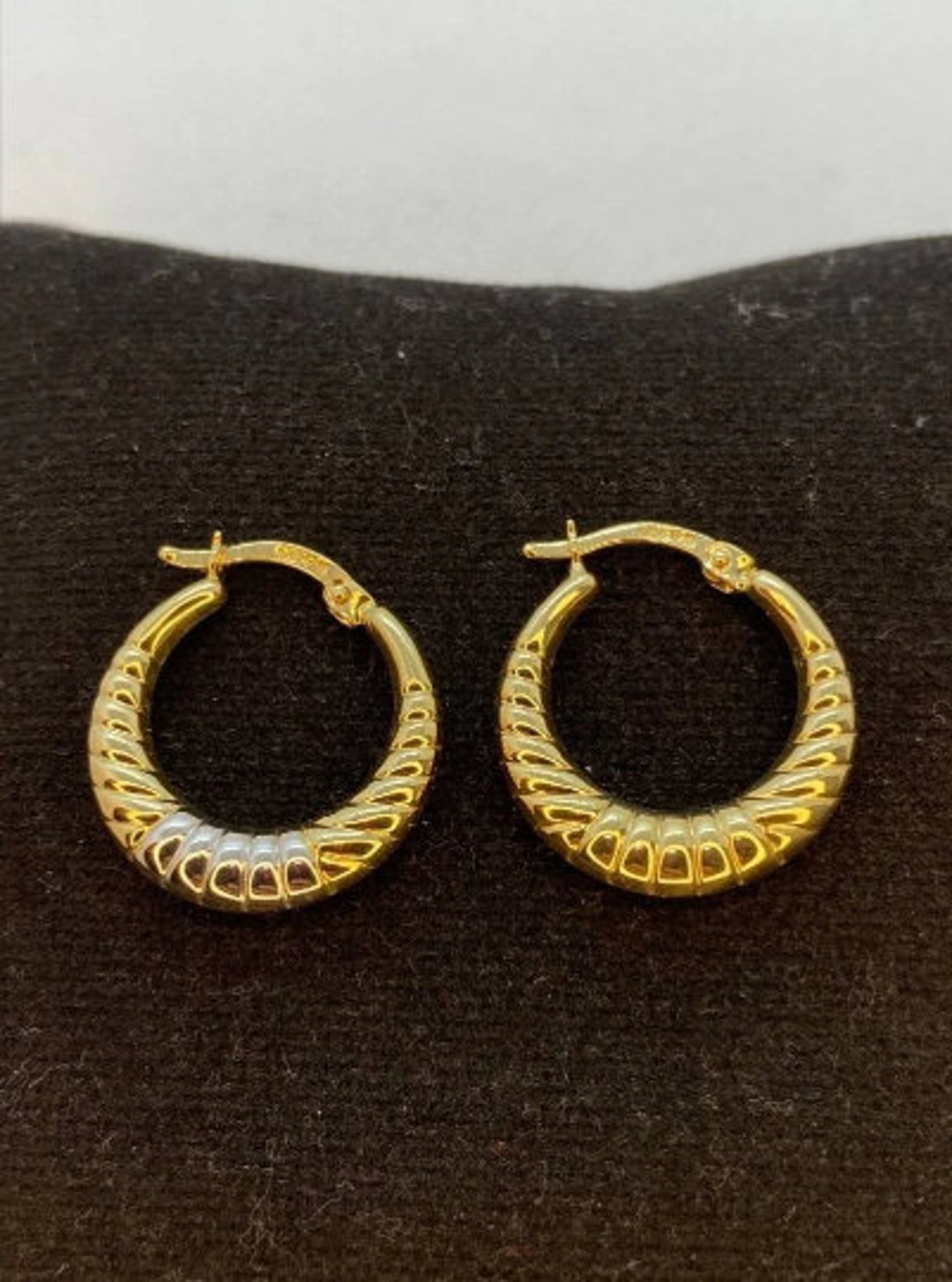 14k Gold Hoop Earring, Fat Hoop - Etsy