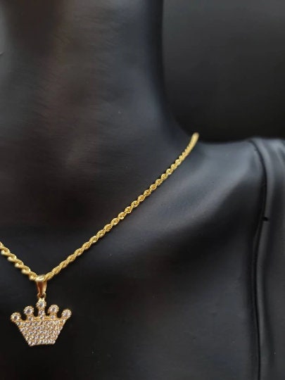 18K Solid Gold Crown Necklace. Rope Style Chain With the Unique ...