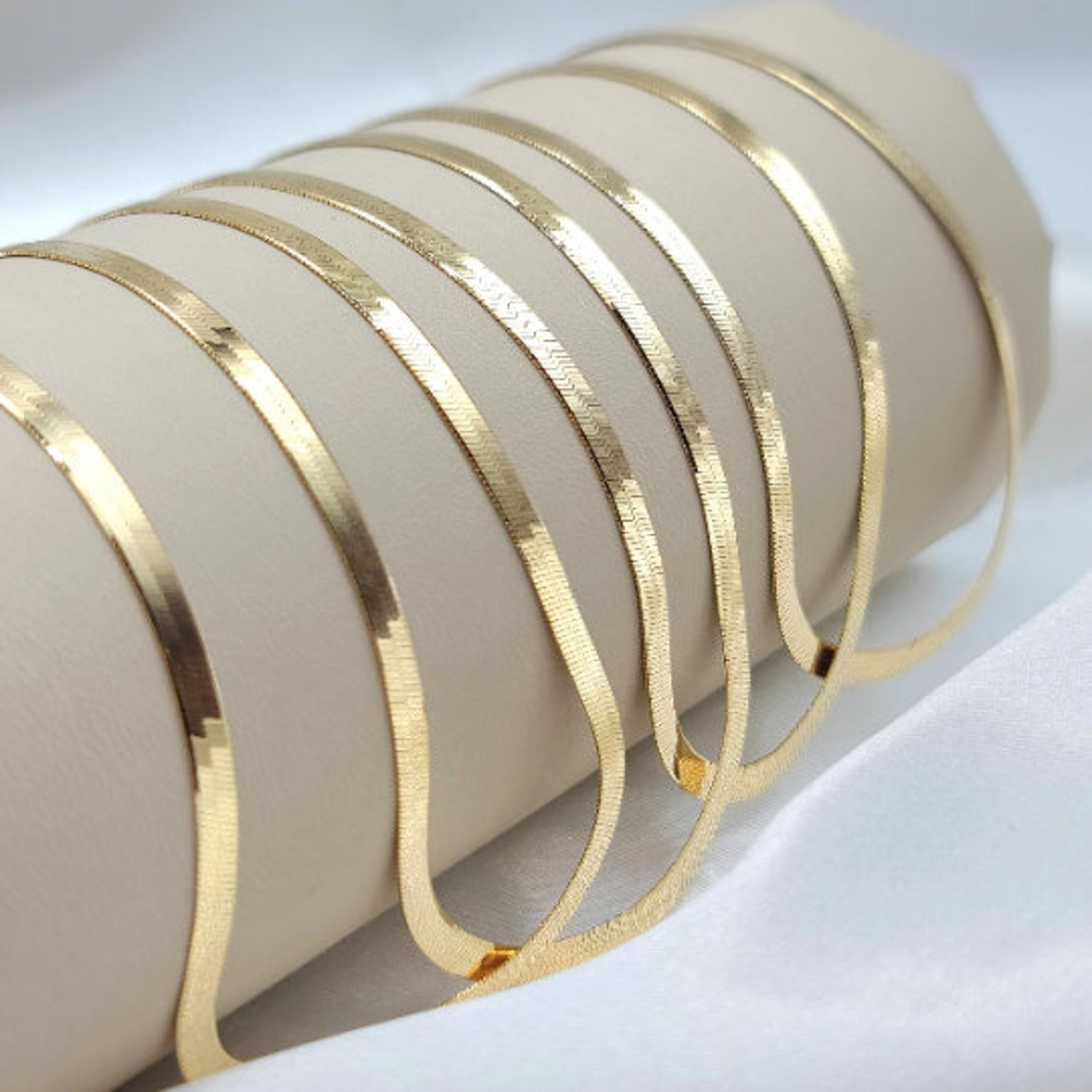 14K Solid Gold Herringbone Necklace/ Flat Snake Herringbone Choker/ 14 ...