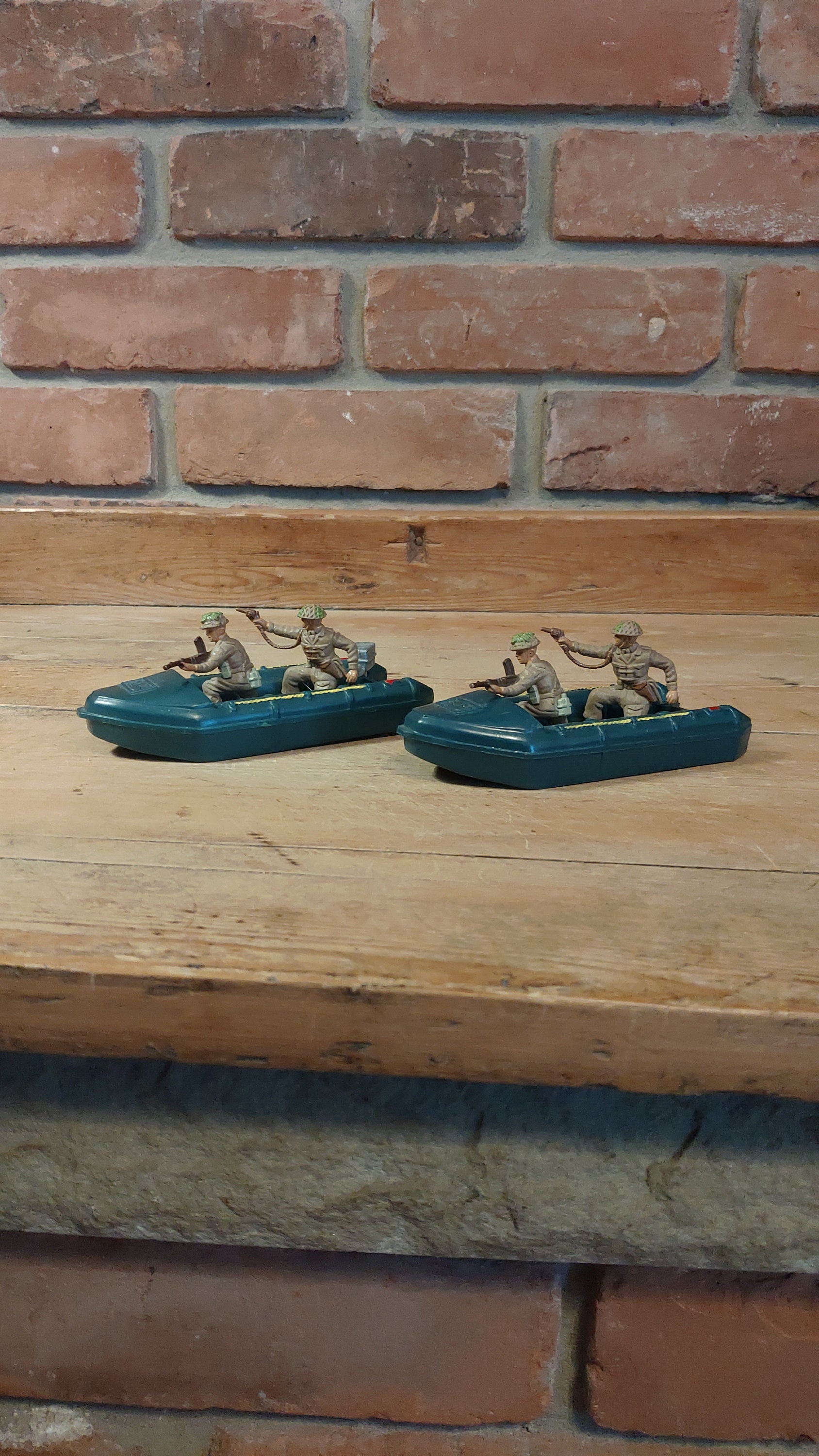 Vintage 1970's Britains WW2 Assault Raft With Crew - Etsy