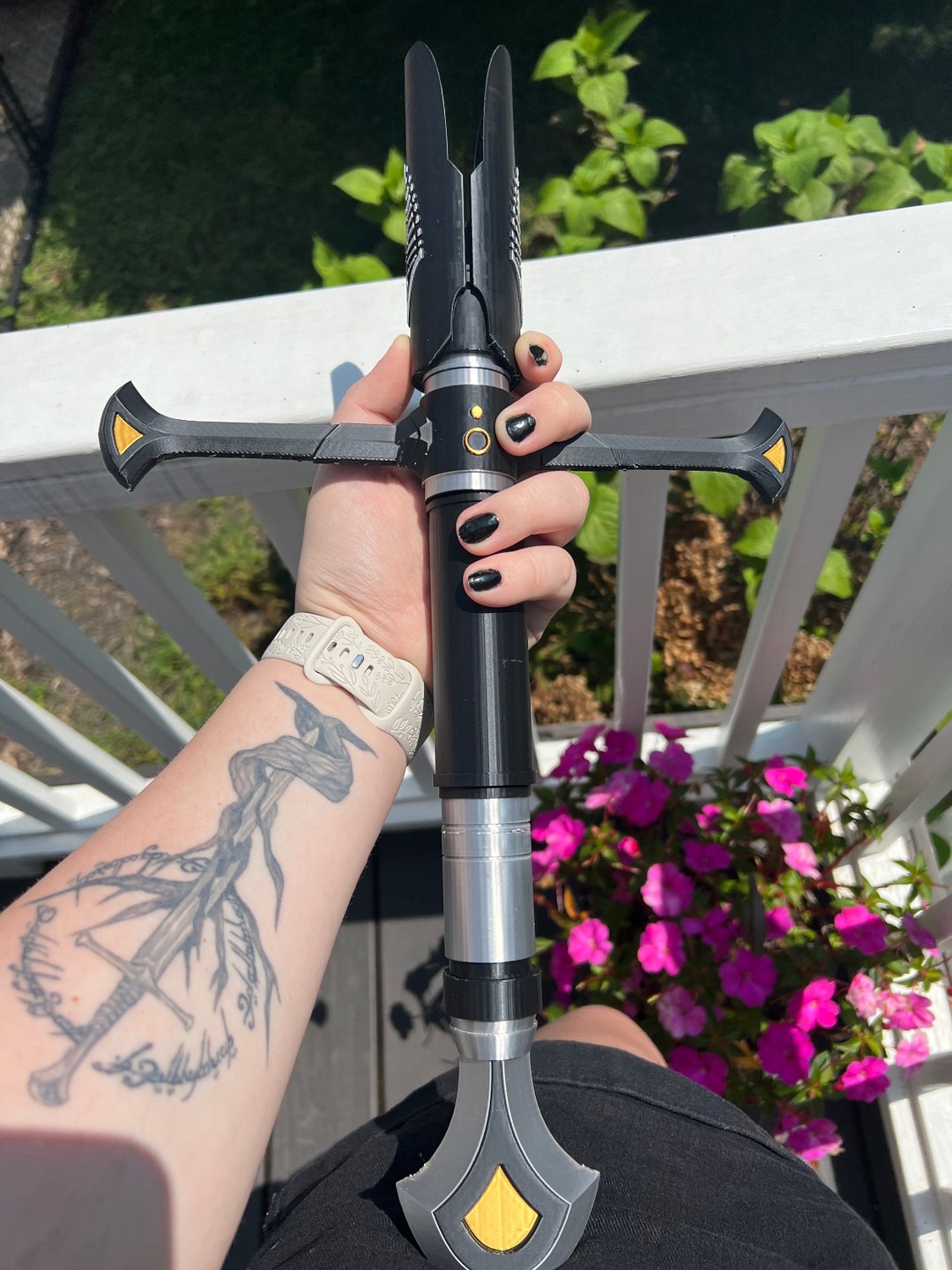 Lordly Rings Saber Prop – Fantasy Cosplay Weapon Prop | Futuristic ...