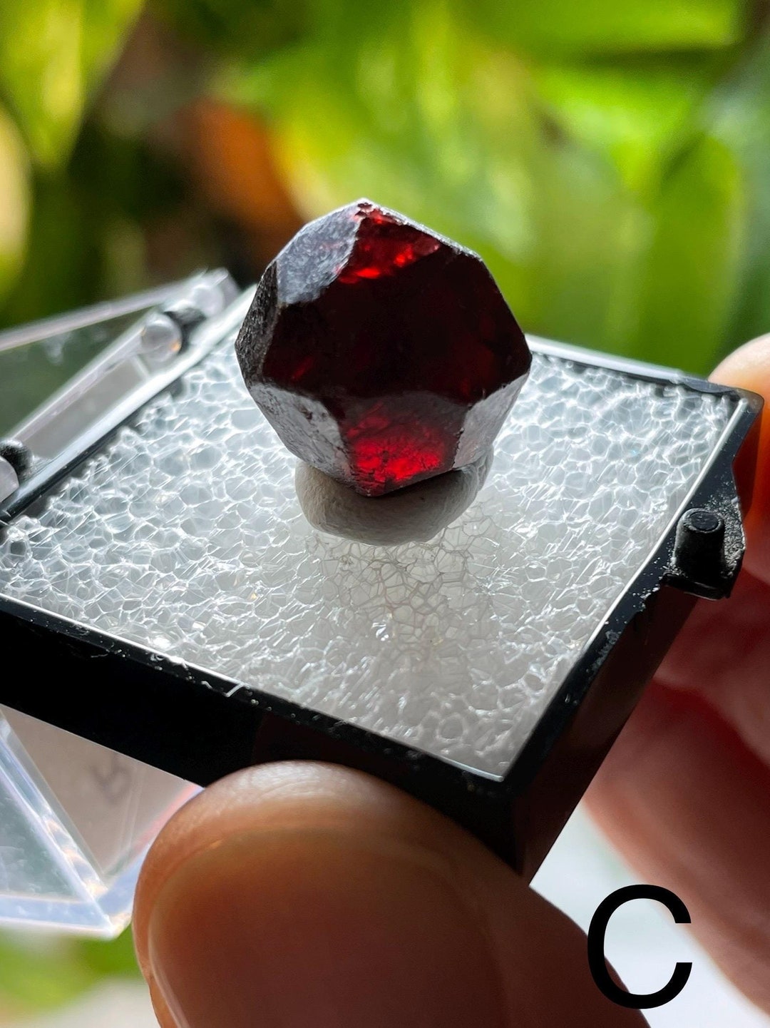 Red Garnets From Namibia With Deep Color and Good Crystal Form ...