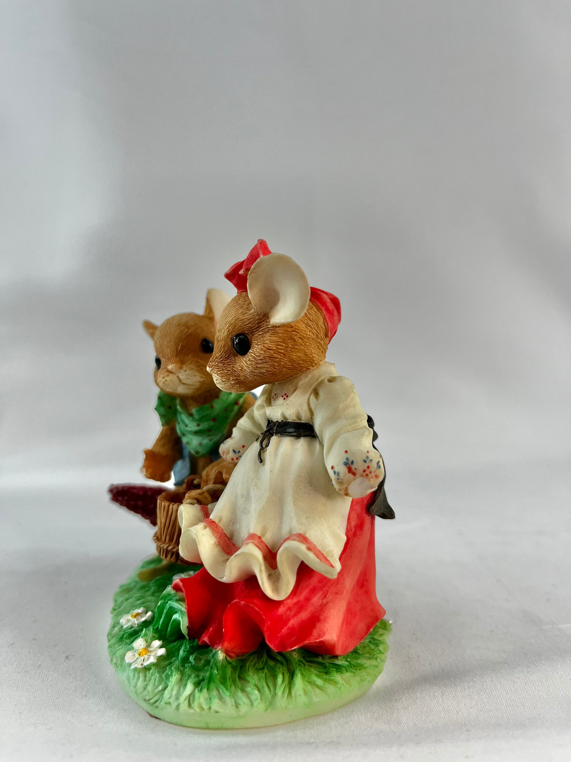 Vintage Enesco Mouse Tales Priscilla Hillman Figurines jack and Jill ...