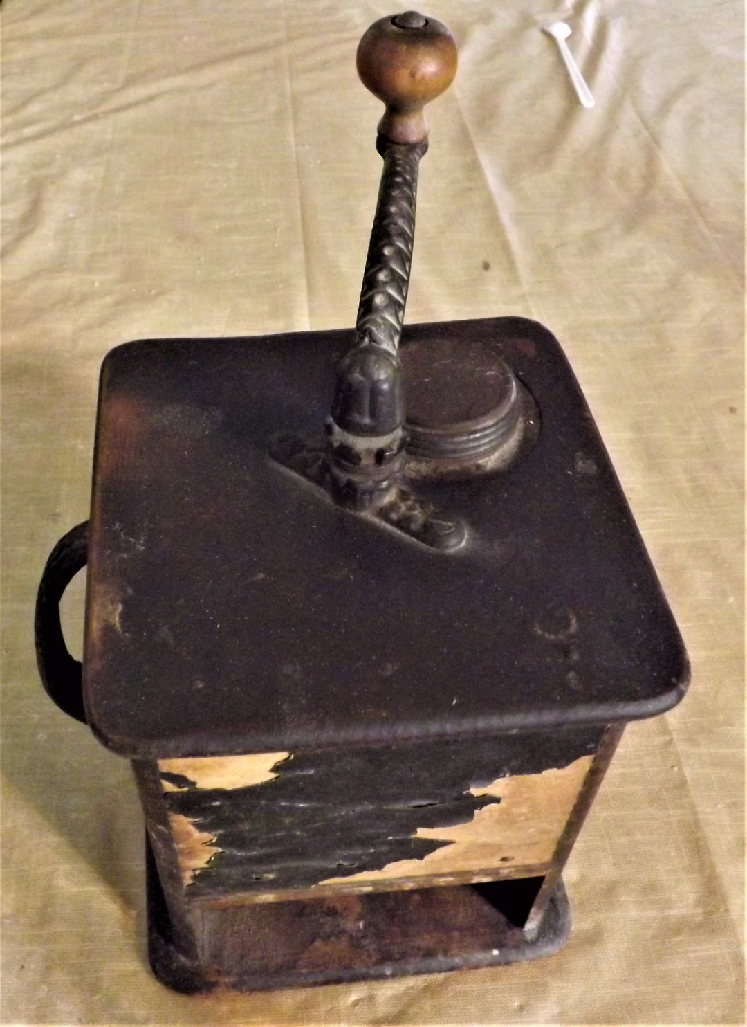 Antique Sun Manufacturing Company 1080 Coffee Mill Antique Coffee Mill ...