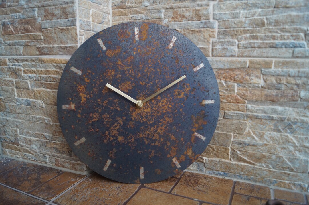 Metal Rusty Wall Clock, Decor Art, Rustic Clock Gift, Steampunk Steel ...