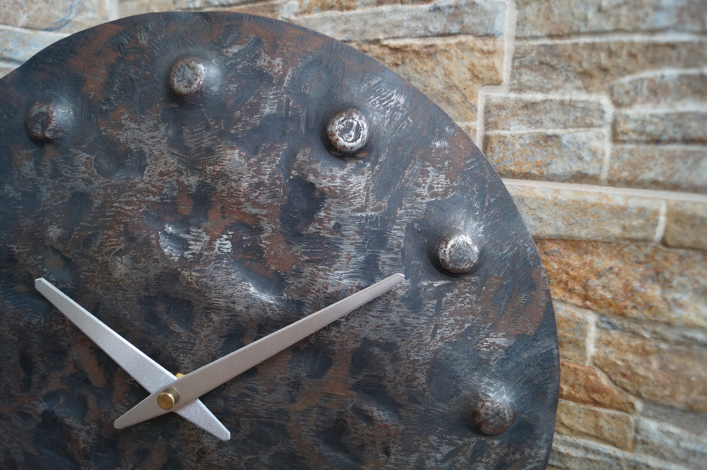 Metal Rusty Wall Clock, Decor Art, Rustic Clock Gift, Steampunk Steel ...