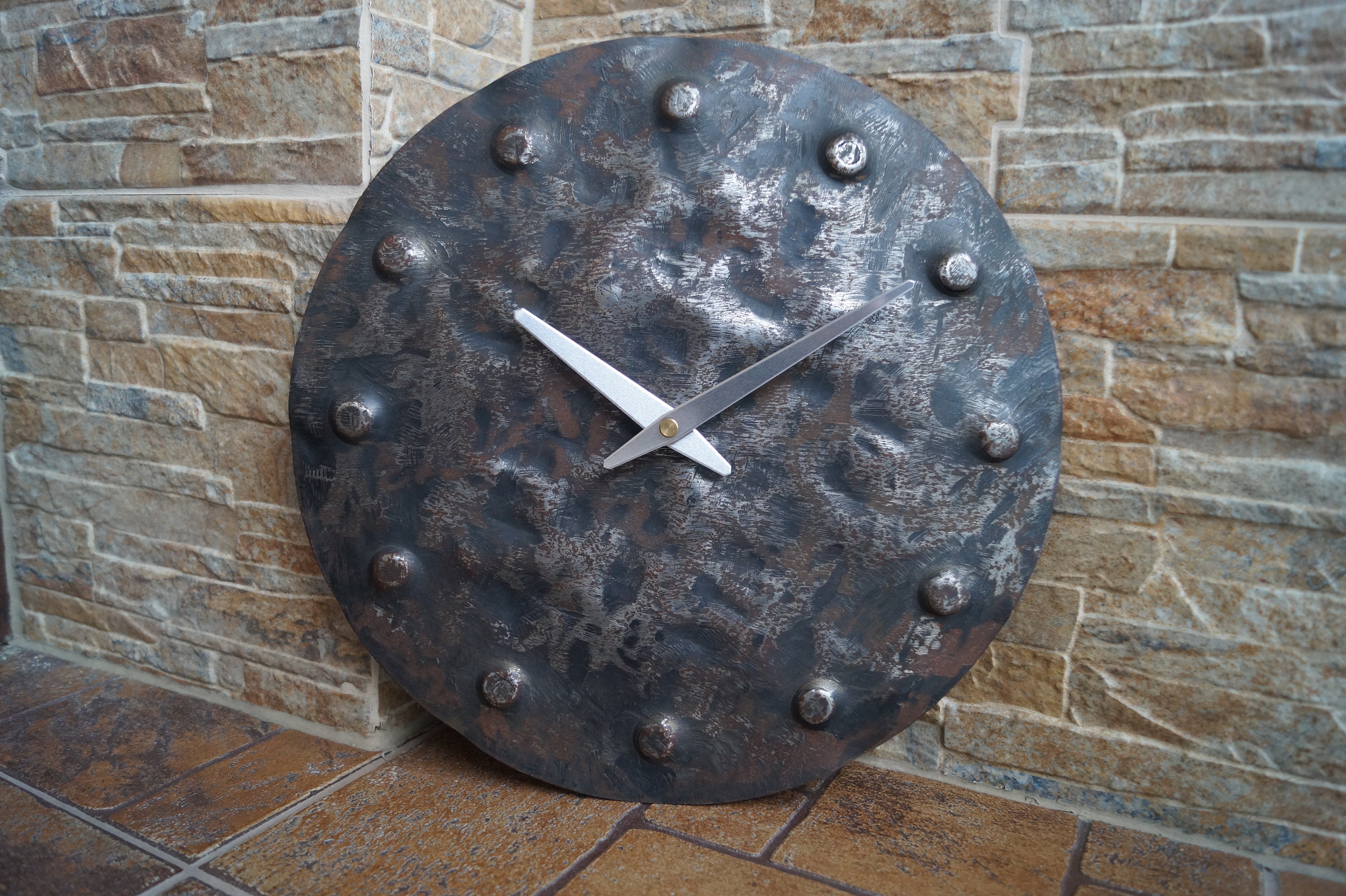 Metal Rusty Wall Clock, Decor Art, Rustic Clock Gift, Steampunk Steel ...
