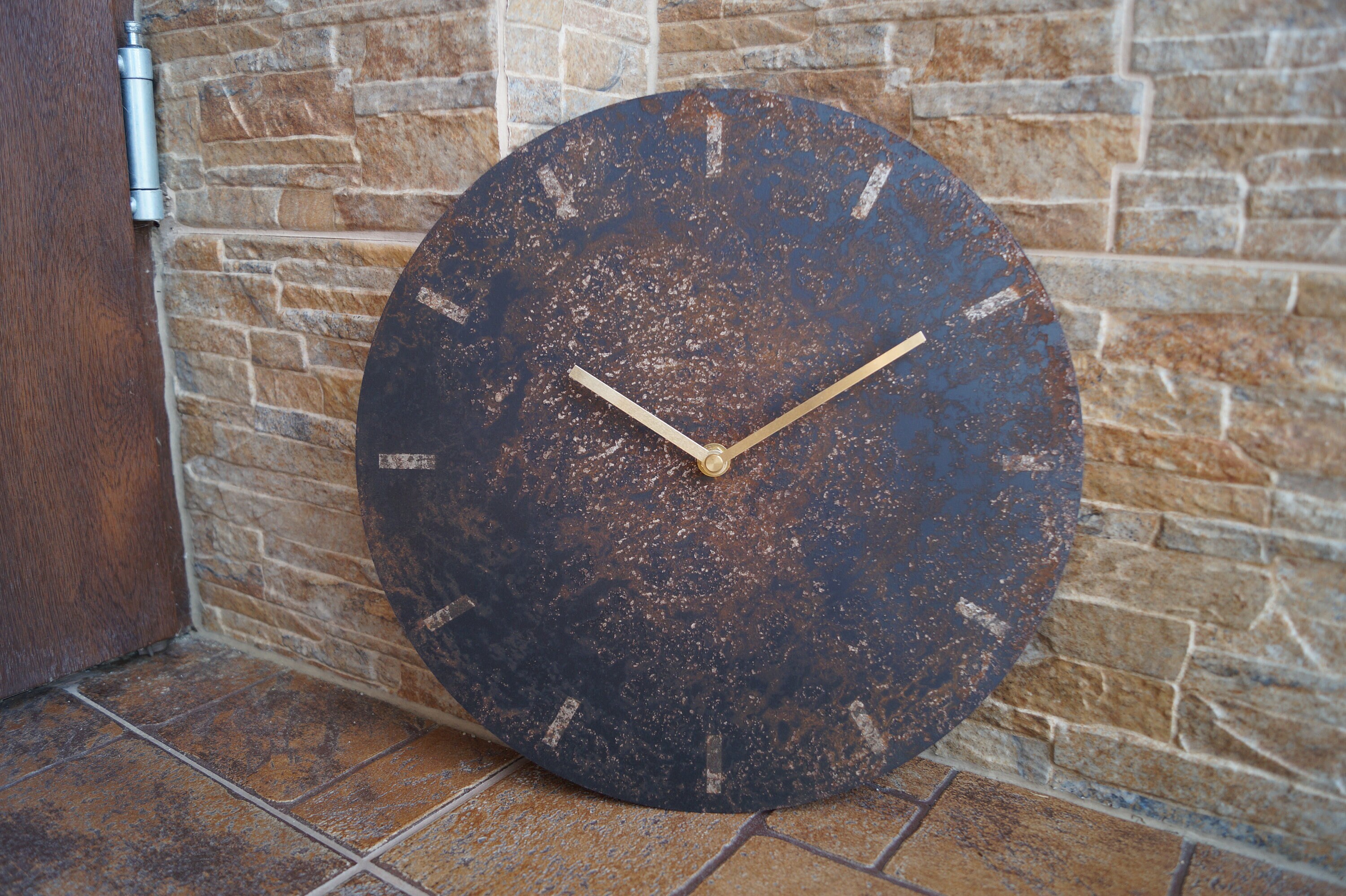 Metal Rusty Wall Clock Decor Art Rustic Clock Gift - Etsy