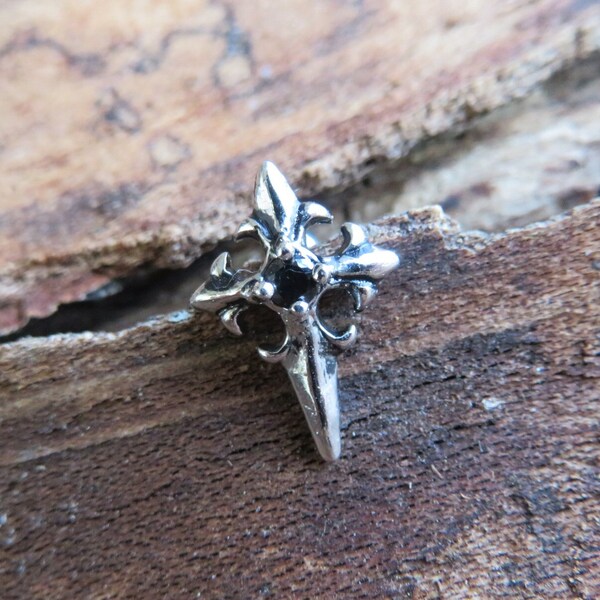 Tragus Piercing - Etsy