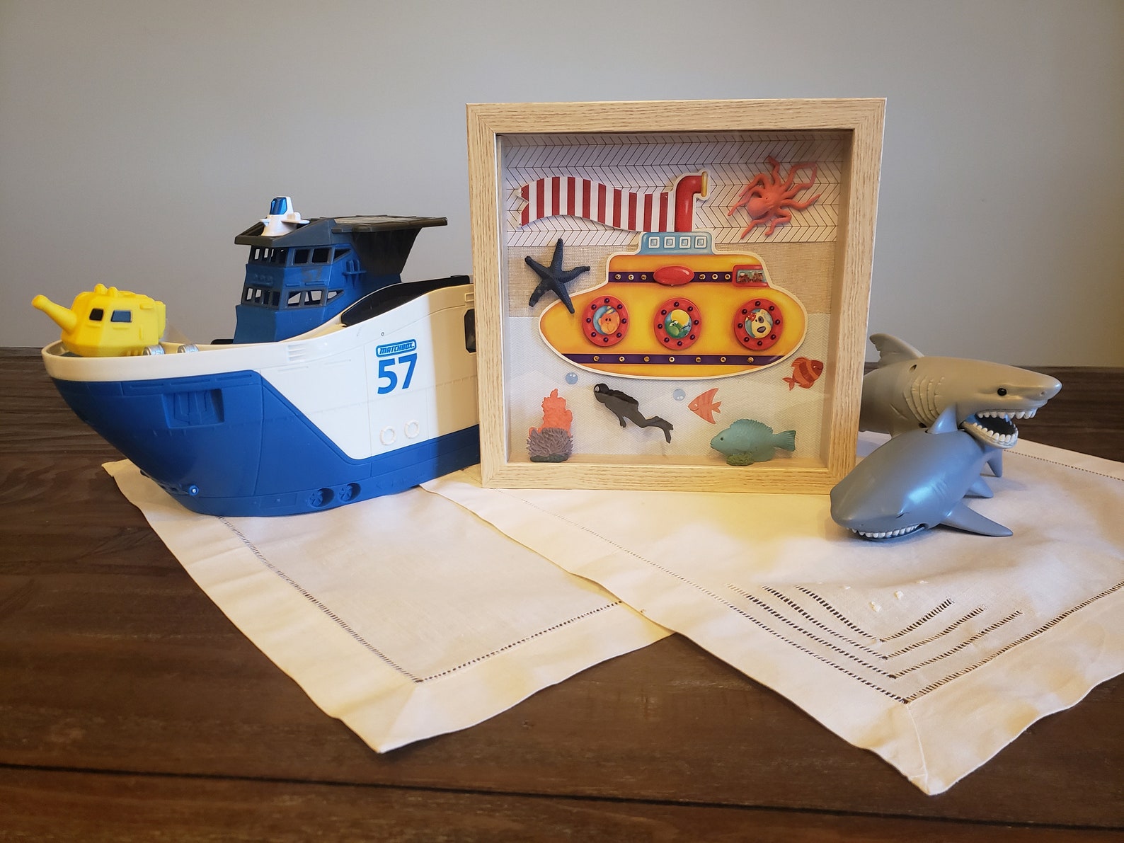 9x9 Underwater Gift Box - Etsy