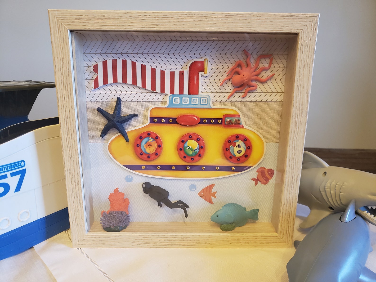 9x9 Underwater Gift Box - Etsy