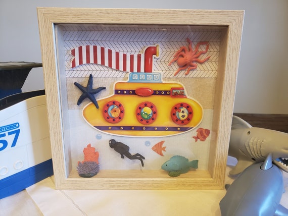 9x9 Underwater Gift Box | Etsy