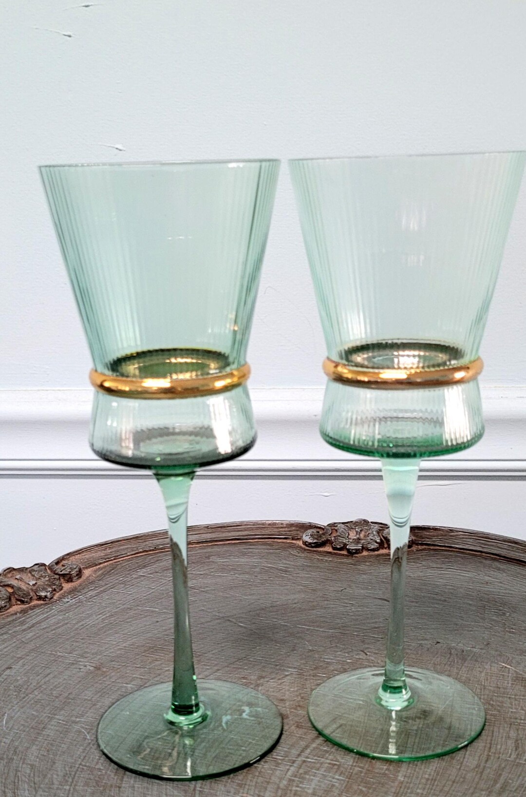 Set of 2 Crofton Ribbed Green Wine Glasses - Etsy