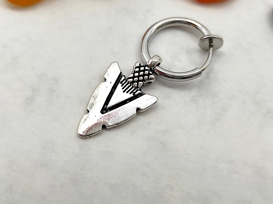 One Arrowhead Clip-on, Men Silver Clip-on, Arrowhead Clip-on Men ...