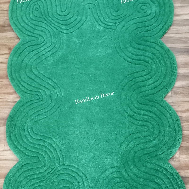 Scalloped Rug - Etsy