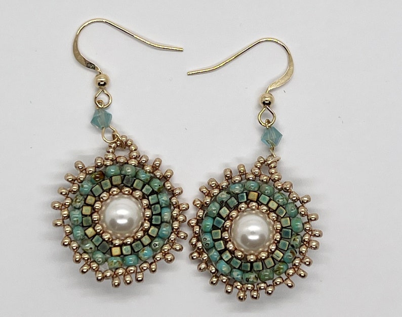 Swarovski Pearl With Brick Stitch the Moya - Etsy