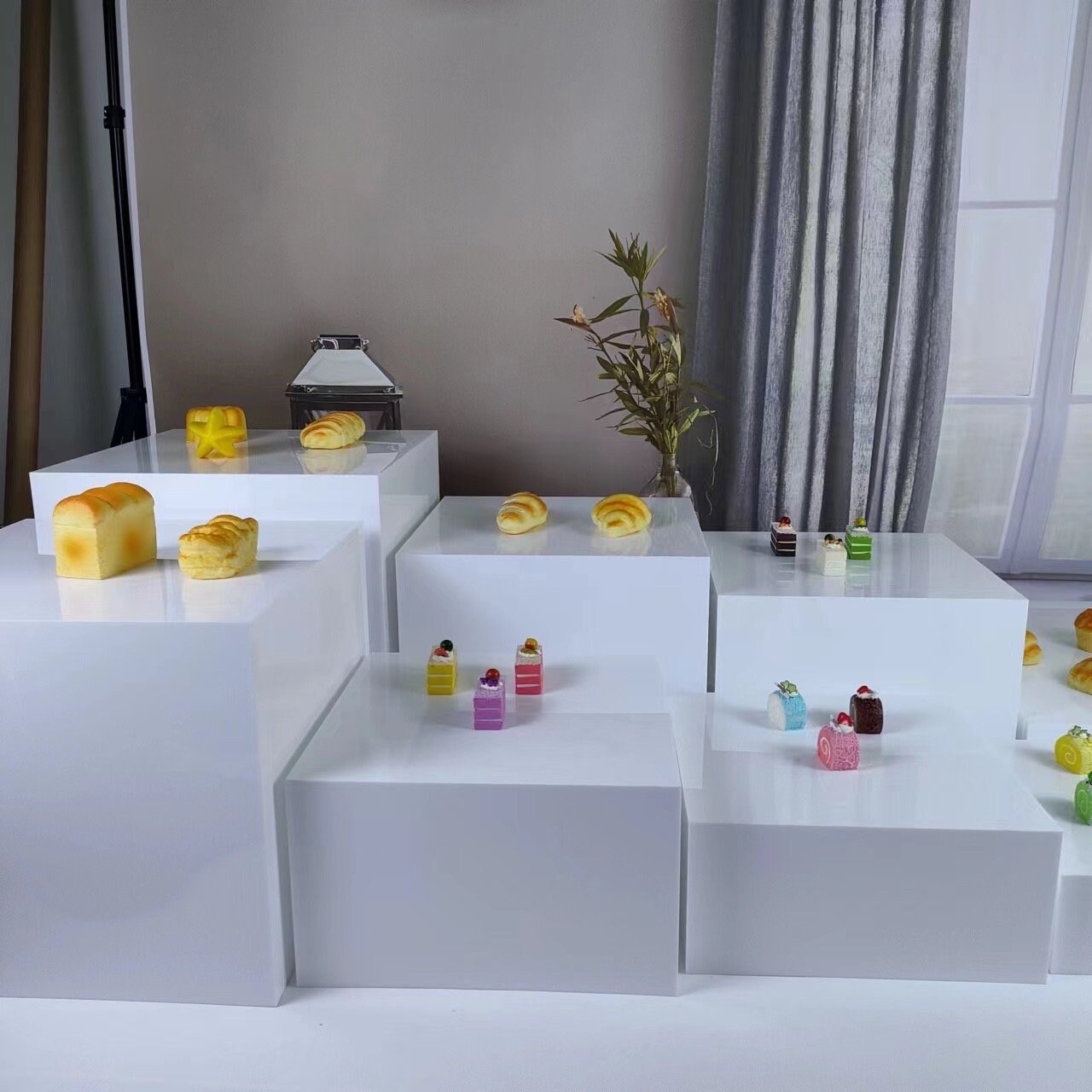 10 Pieces Acrylic Display Boxes, Acrylic Display Stands, Food Display ...