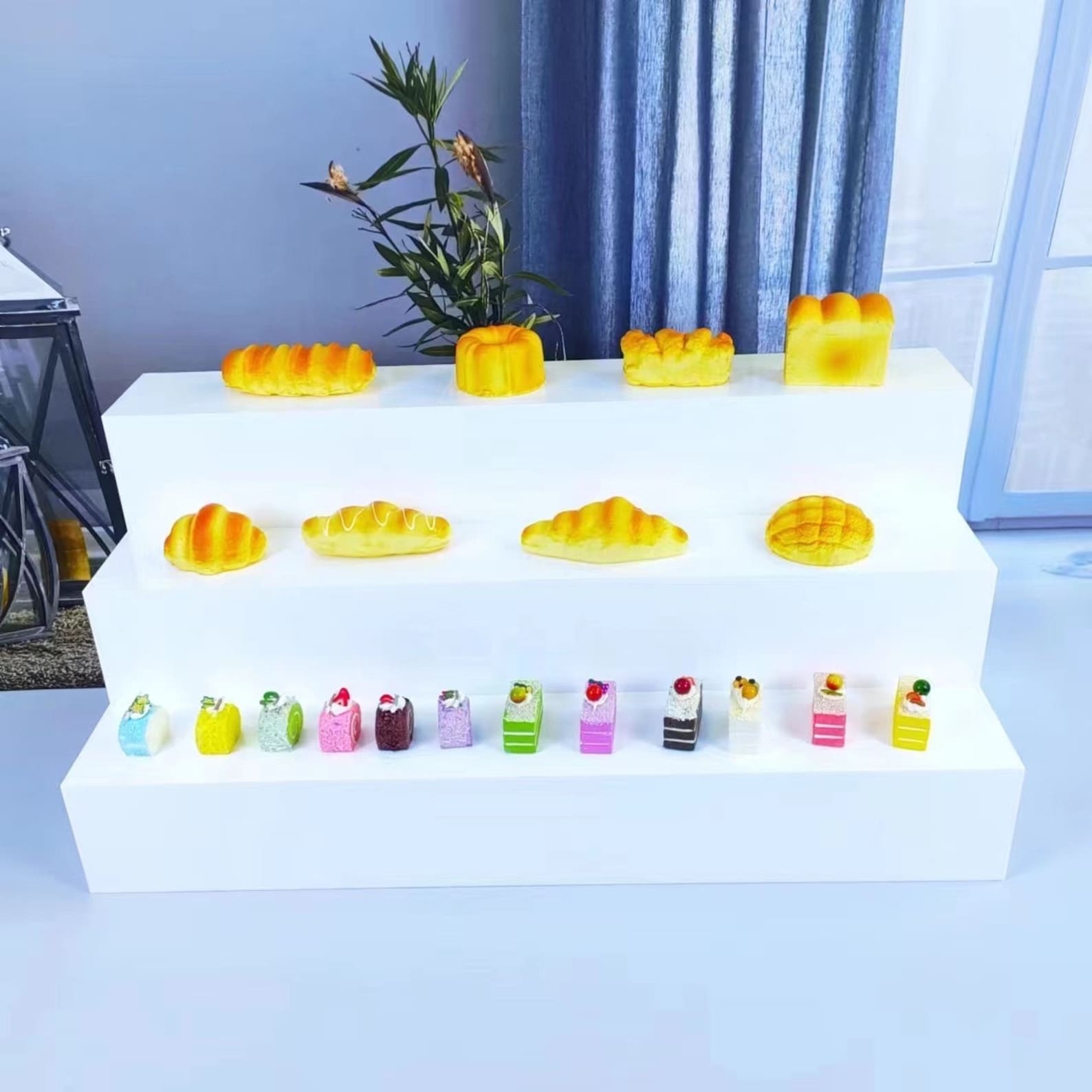 Acrylic Step Display Stands, Drink Stand, Alcohol Display Stand ...