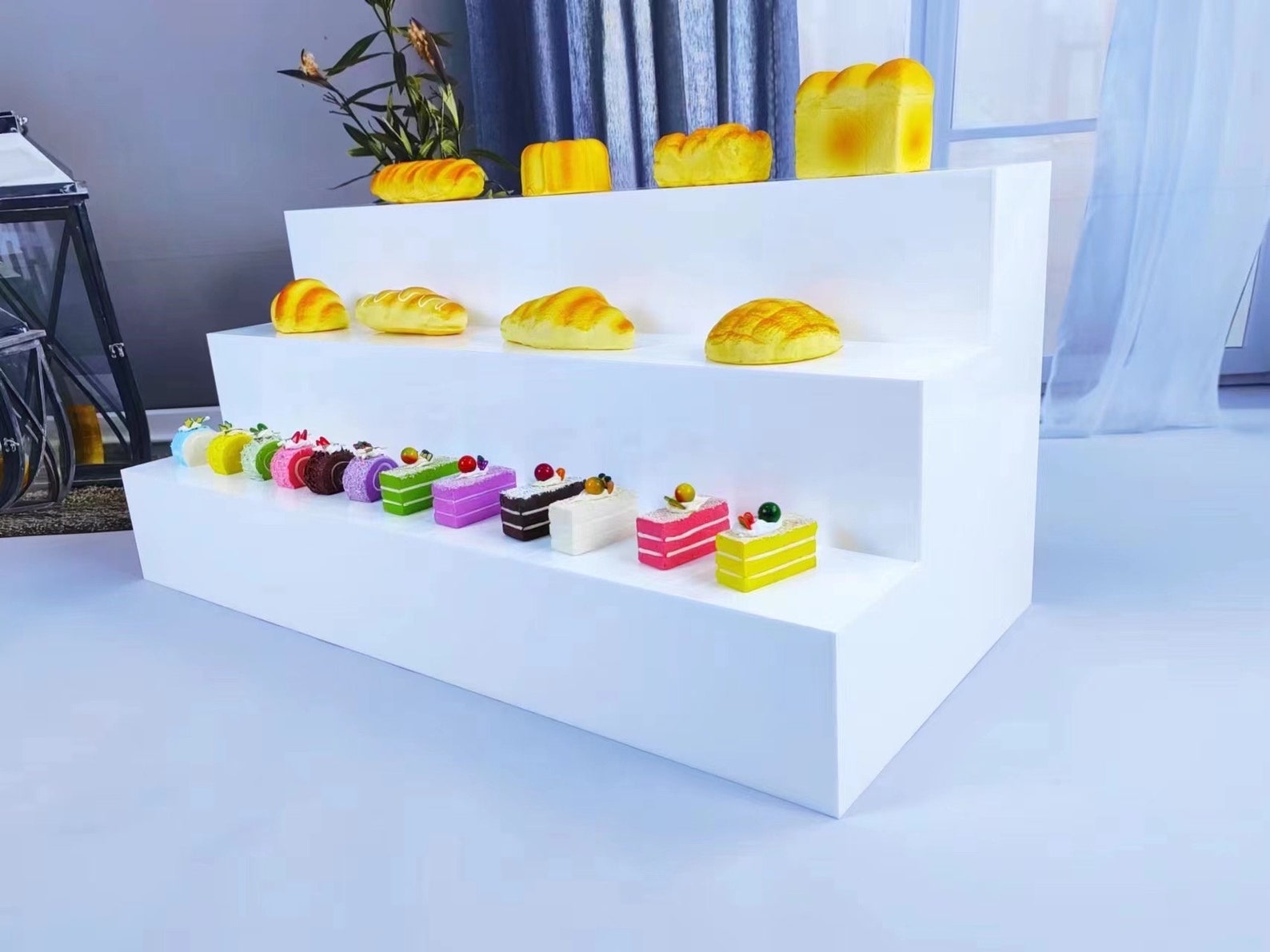 Acrylic Step Display Stands, Drink Stand, Alcohol Display Stand ...