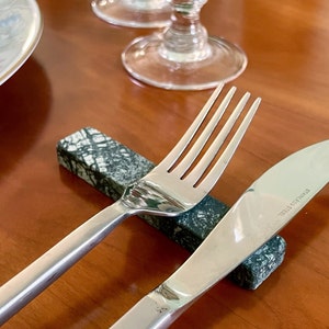 4/.../20 Pieces Cutlery Rest Set in Guatemala Green Marble - Etsy