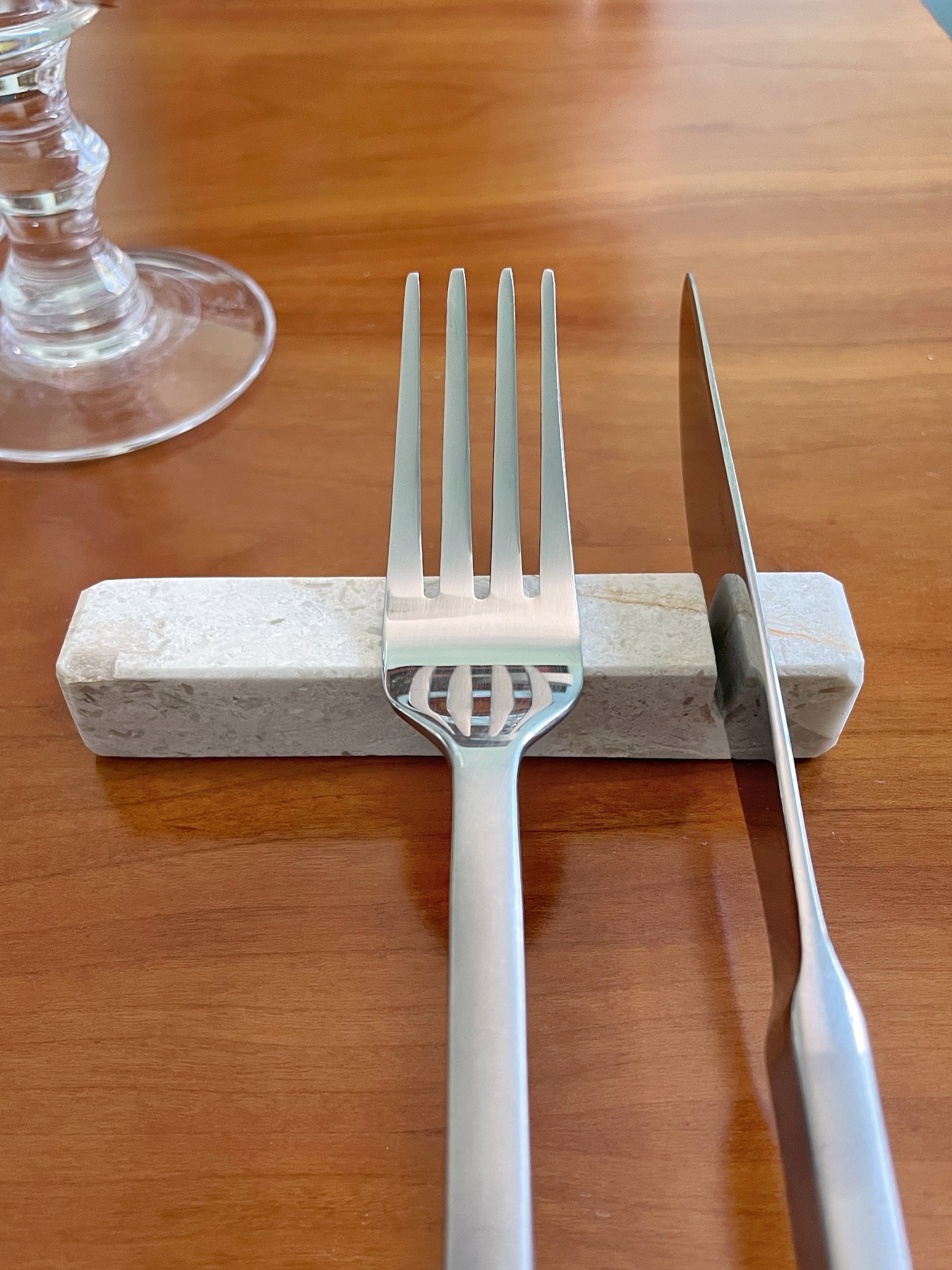 Cutlery Rest Set in White Pearl Marble (knife Holder) - Lifestyle ...