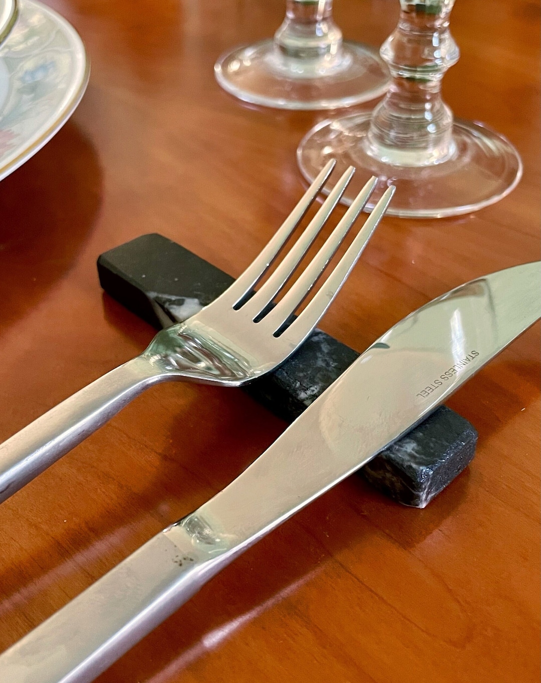 Cutlery Rest Set in Black Marquina Marble - Lifestyle - Chopstick Rest ...